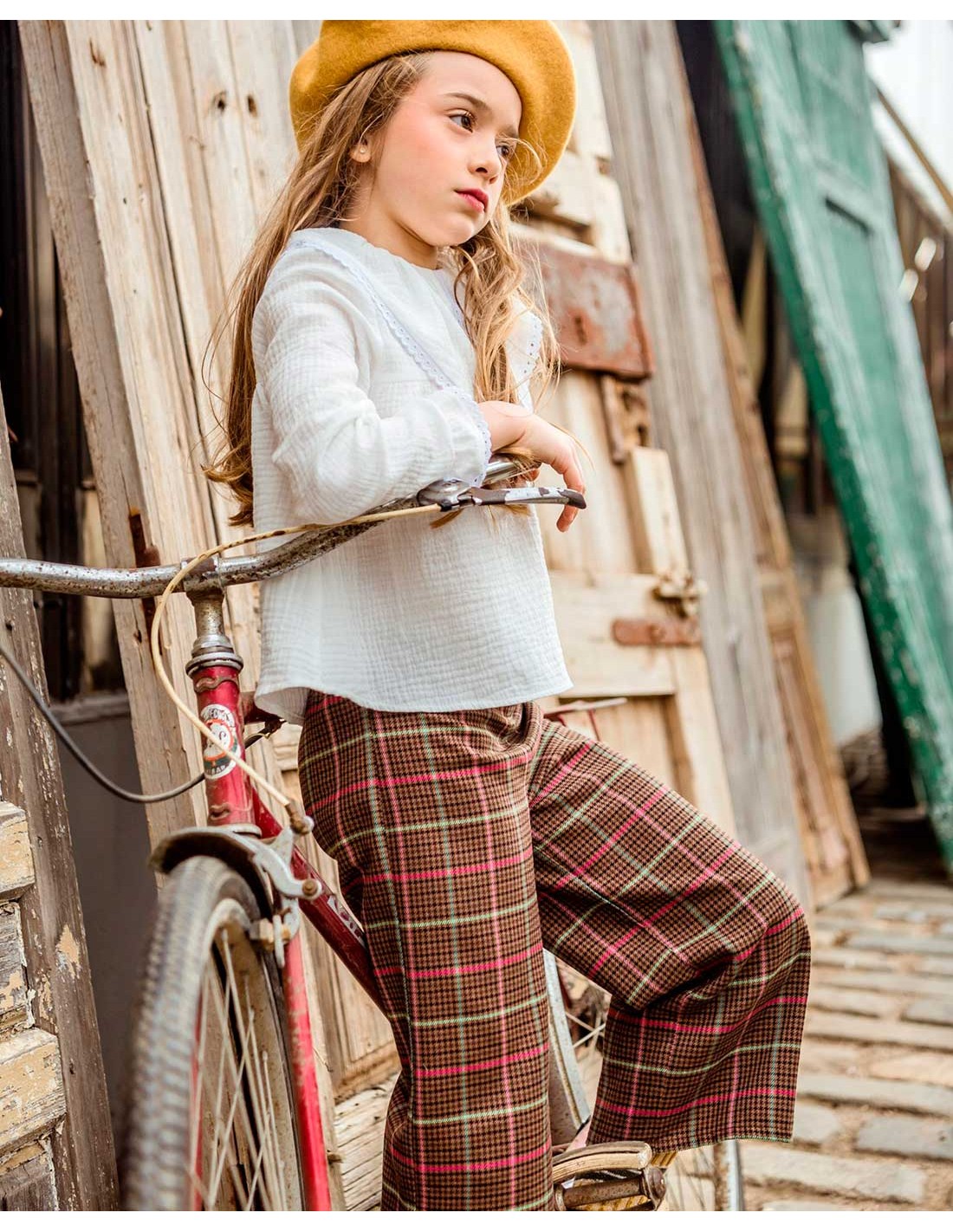 Marta y Paula Moda Infantil. Compra alta costura para niños y niñas